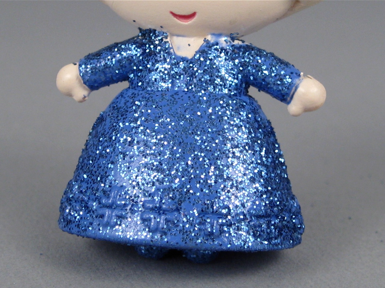 The Animators' Mini Elsa Playset from The Disney Store | The Toy Box ...