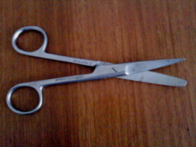 PutRii ChaNtiik: Alat Kesehatan