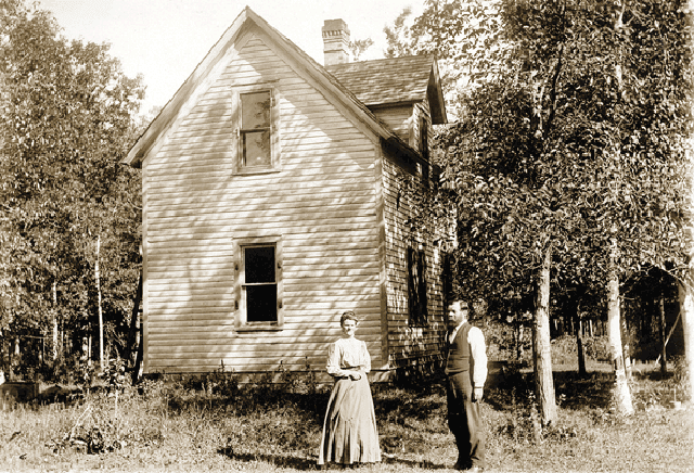 28 Old Photos Capture Daily Life of a Family in Gully, Minnesota From ...