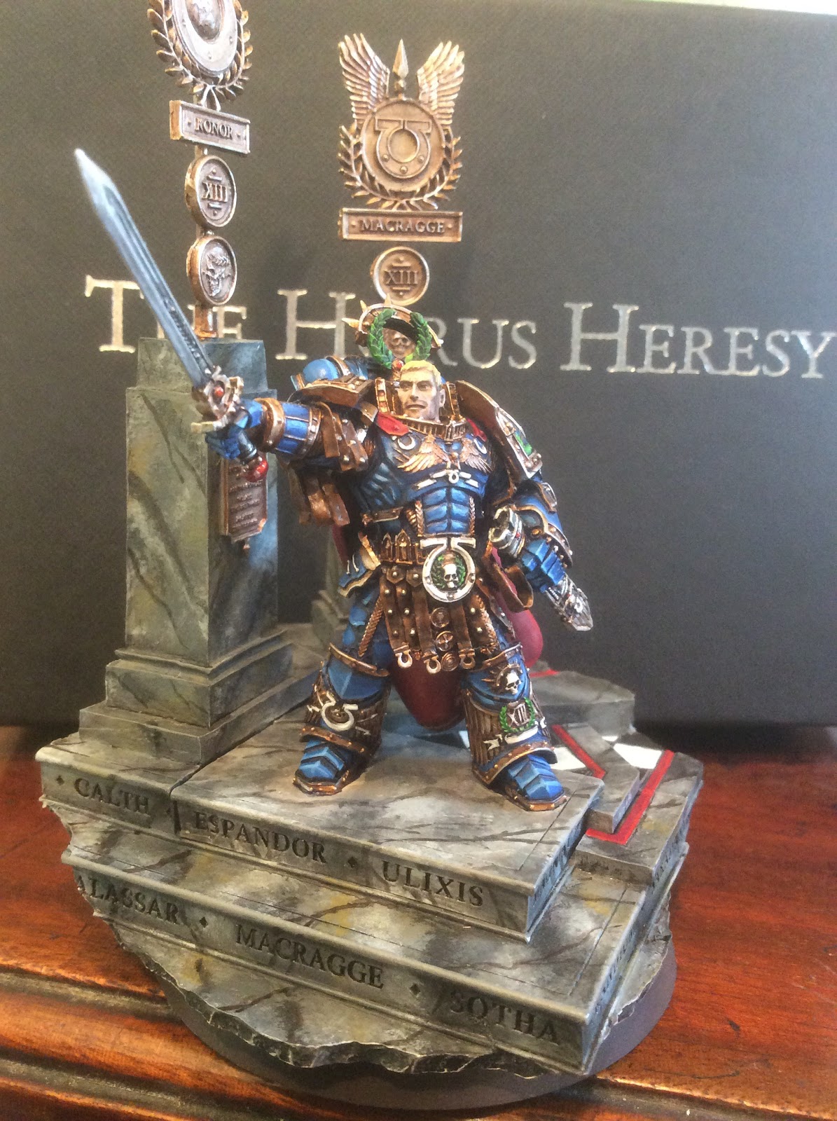 Tabletop Apocalypse: How to Paint Ultramarines Primarch Roboute Guilliman