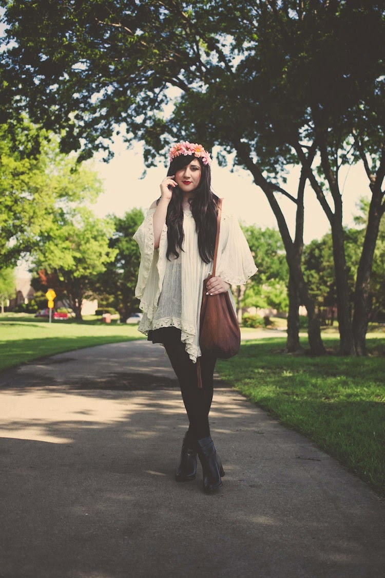 Flashes of Style: Typical Flower Child