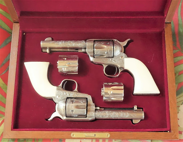 Stoked on a couple of new Colt presentation cases... | Colt Forum