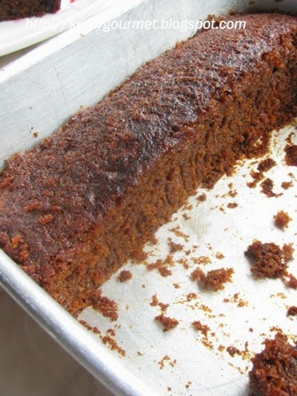 Kuih Gula Hagus @ Black Treacle Honey Comb Cake