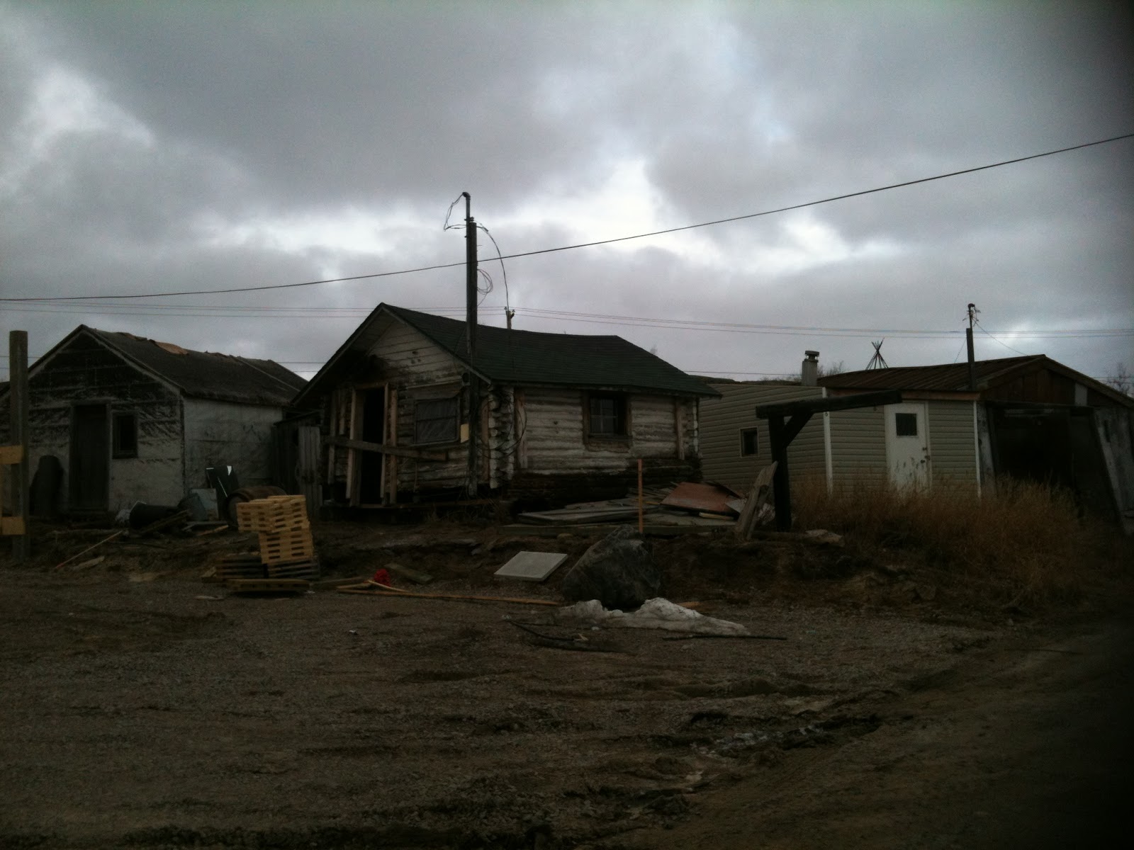 run, gloria, run!: both sides of Yellowknife