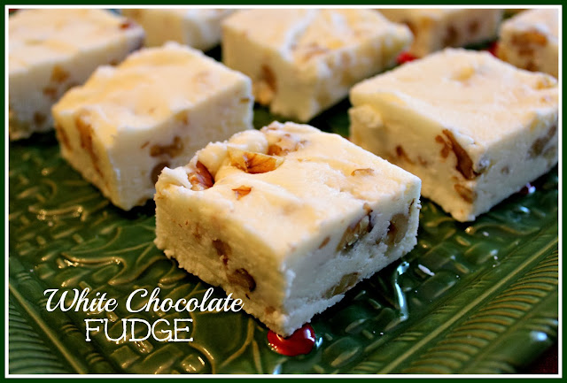 Sweet Tea and Cornbread: White Chocolate Fudge...It's Easy Peasy!
