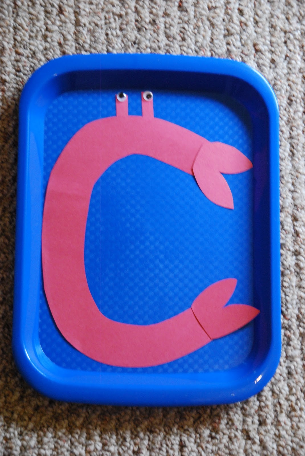 Oh! The Things You'll Know...: Tot Tray Tuesday