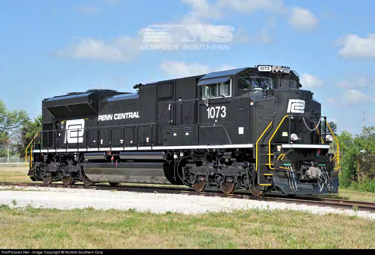 The Big Little Railroad Shop: Last 3 NS heritage locomotives - photos