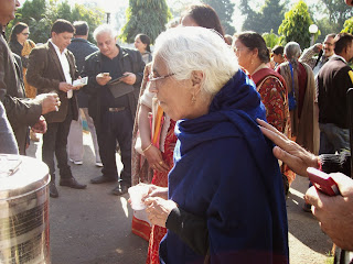 CHINAR SHADE : DR.VED KUMARI GHAI :SCHOLAR EXTRAORDINARY FROM JAMMU AND ...