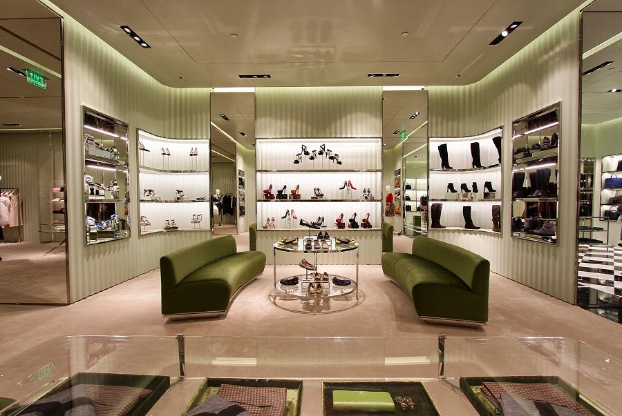 Let Them Talk: PRADA IN ORLANDO