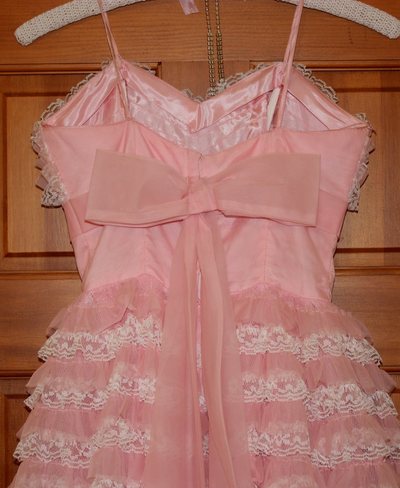 Wild Rose Vintage: Vintage Frilly Prom Dresses