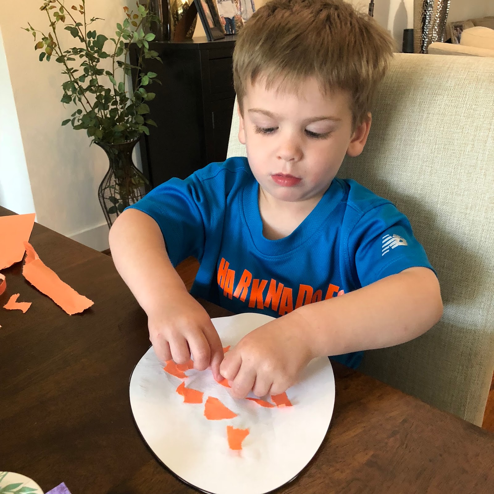 Easter Art Paper: Torn Paper Easter Egg Craft | TheHappyTeacher