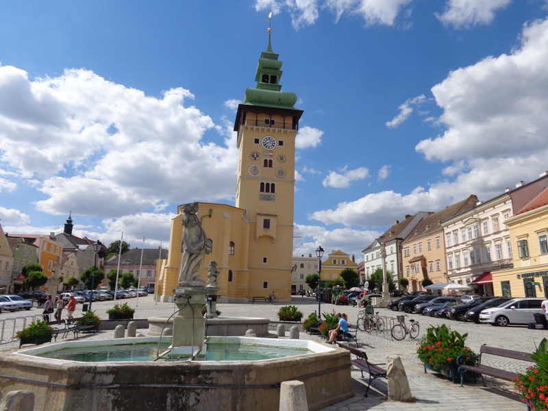 Wanderland Austria: Zur Windmühle von Retz