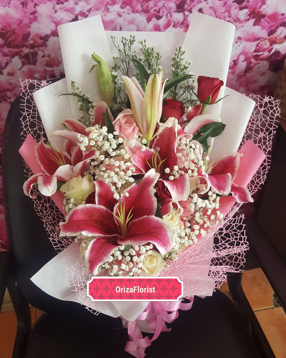 Handbouquet Lily Rose | ORIZA FLORIST
