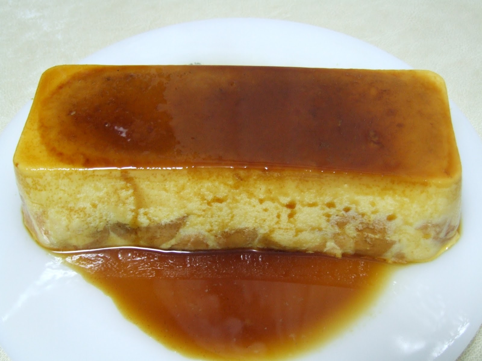 FLAN CON DONUTS