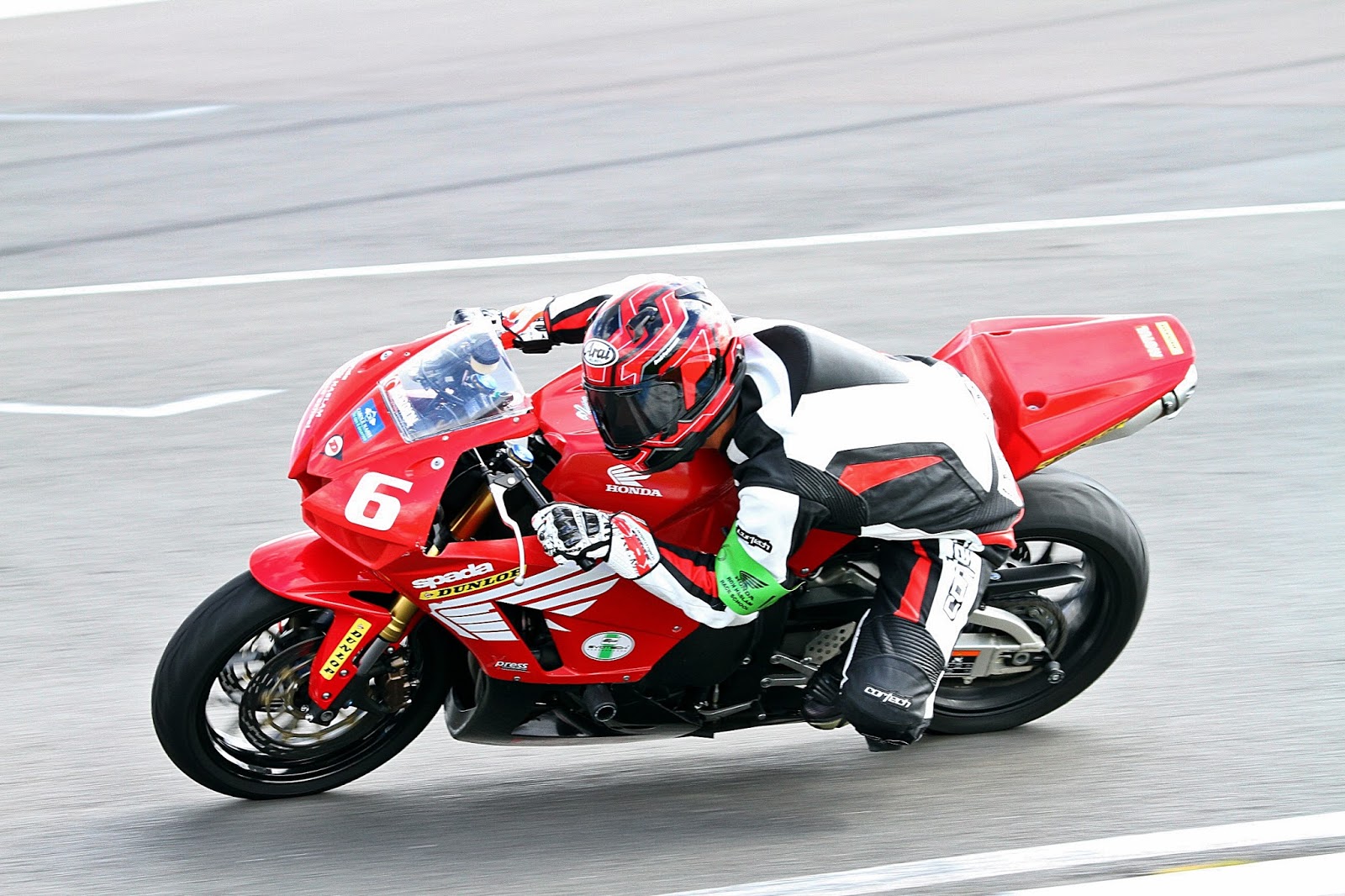 MotorBike RoadRacing: Images Of Speed - 1
