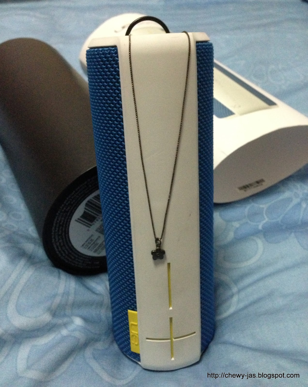 ChewyJas - Singapore Lifestyle Blogger : [Review] Ultimate Ears UE Boom ...