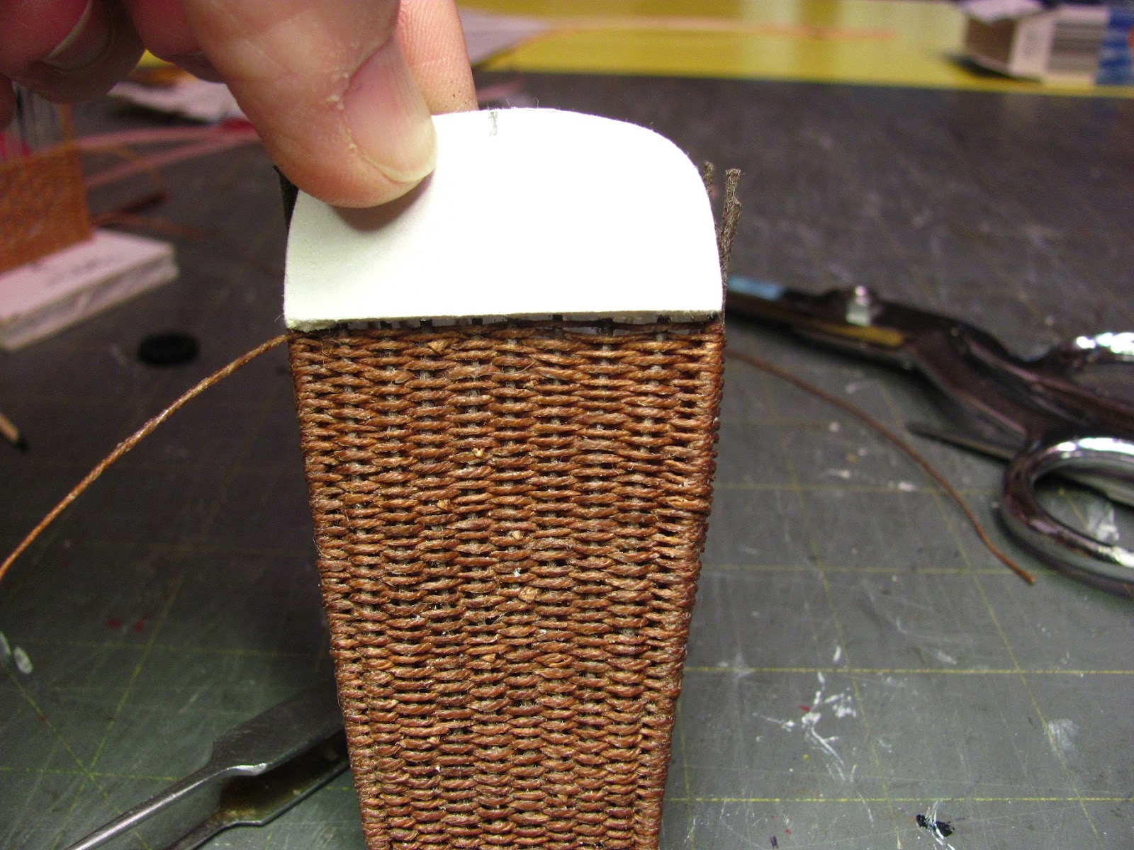 Dollhouse Miniature Furniture - Tutorials | 1 inch minis: 2016