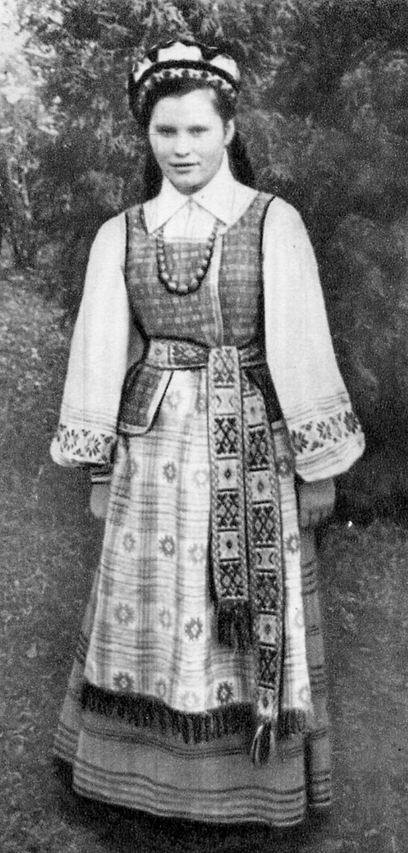 FolkCostume&Embroidery: Costume of Dzukija province, Lithuania