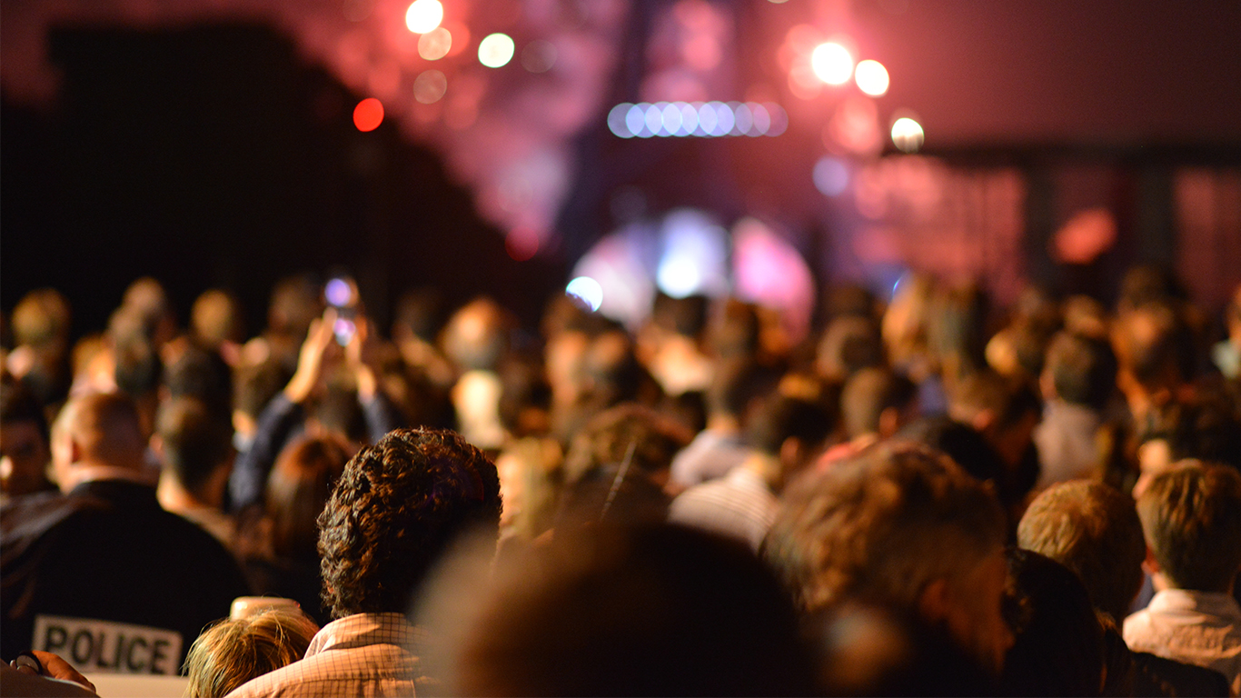 Stock photo crowd - Pass-thru Kameko