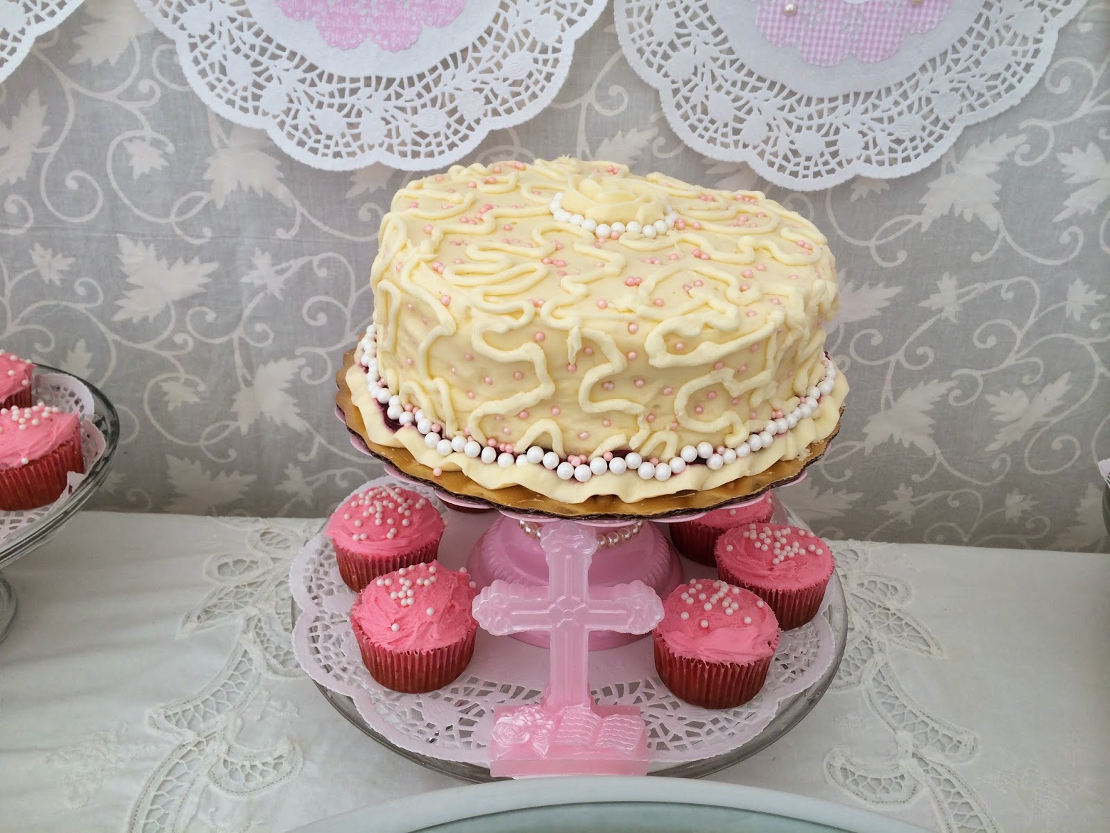 Manic Mama Miles: Pink & Pearl Baptism Party Food Table & Decorations