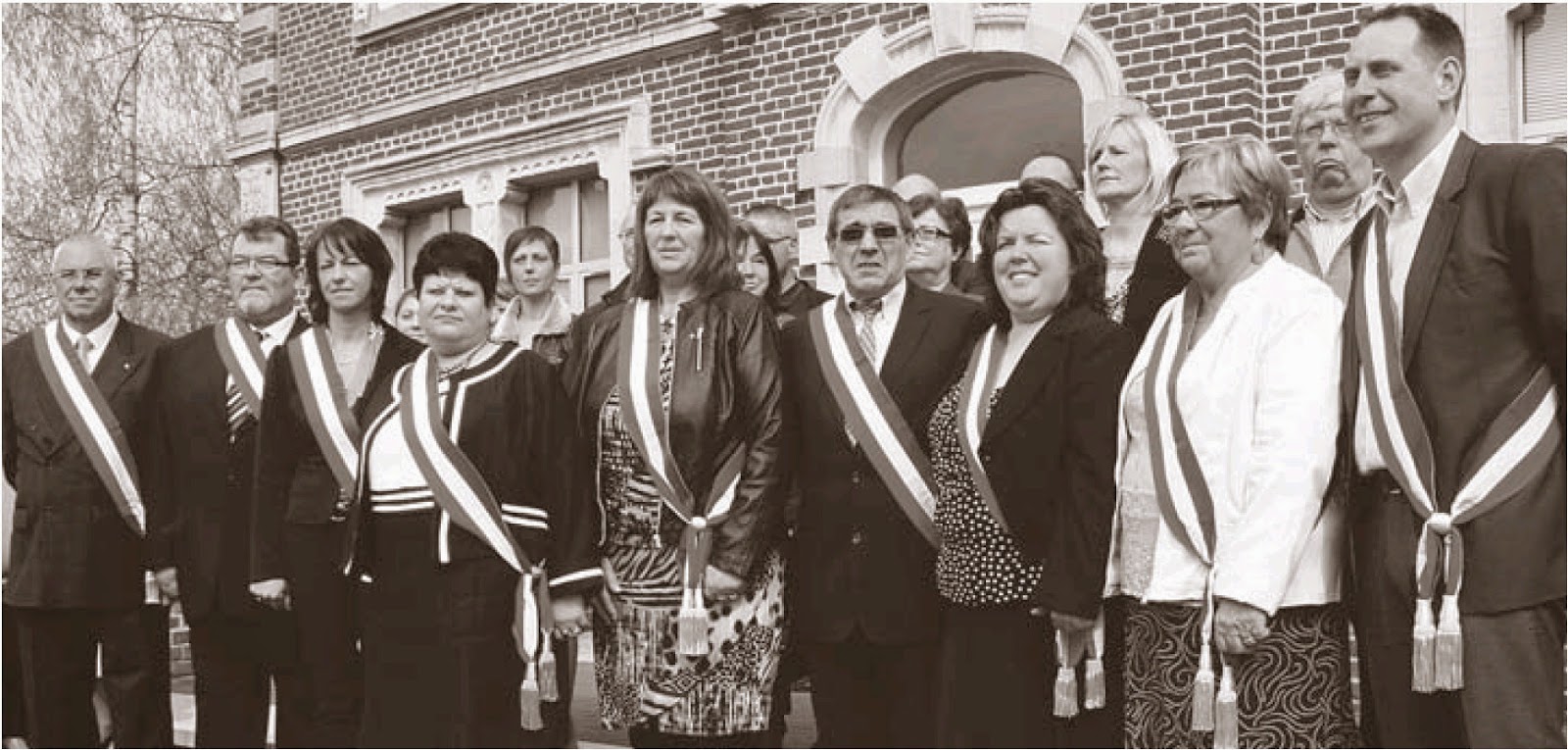 GUESNAIN ACTUALITÉS: JEAN POT PASSE LE TÉMOIN À MARYLINE LUCAS