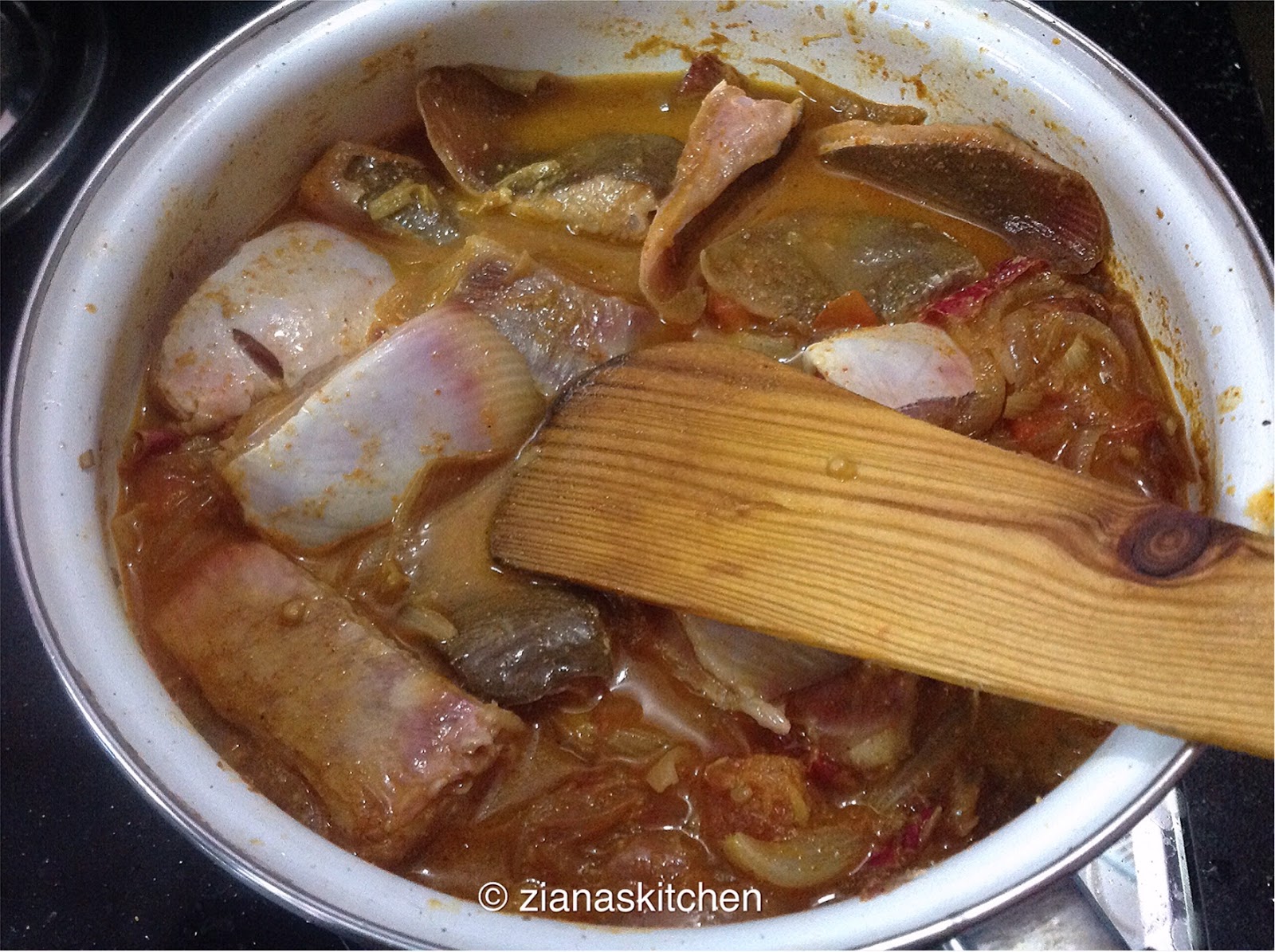 ZianasFoodArchive: Stingray Fish(Therachi/Thirukkai) Masala