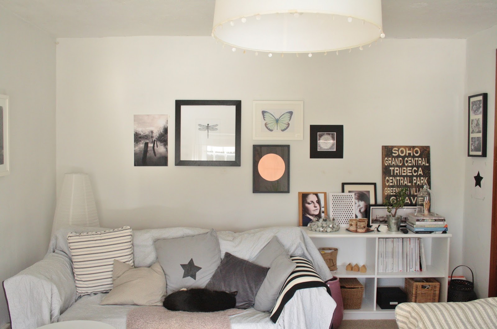 Feature wall with 3M Command. | STYLE SPACE AND STUFF