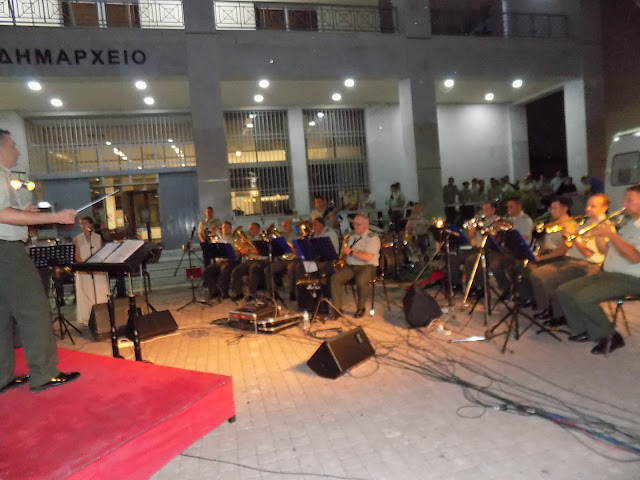 ΣΦΗΝΑΚΙΑ & ΛΑΥΡΑΚΙΑ! Τα γενέθλιά της γιόρτασε η δικηγόρος Σταυρούλα ...