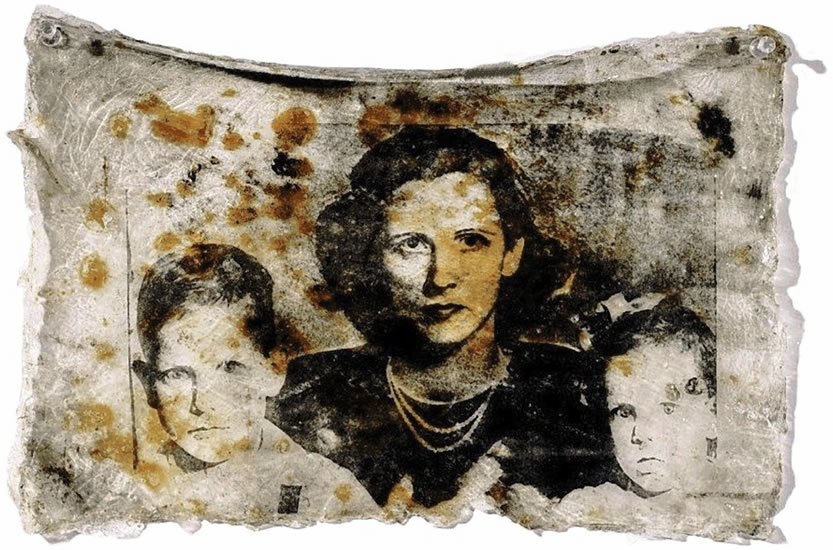 IVENS' ARTIST DATABASE : Sally Mankus