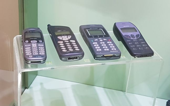 Istoria telefoniei mobile din România