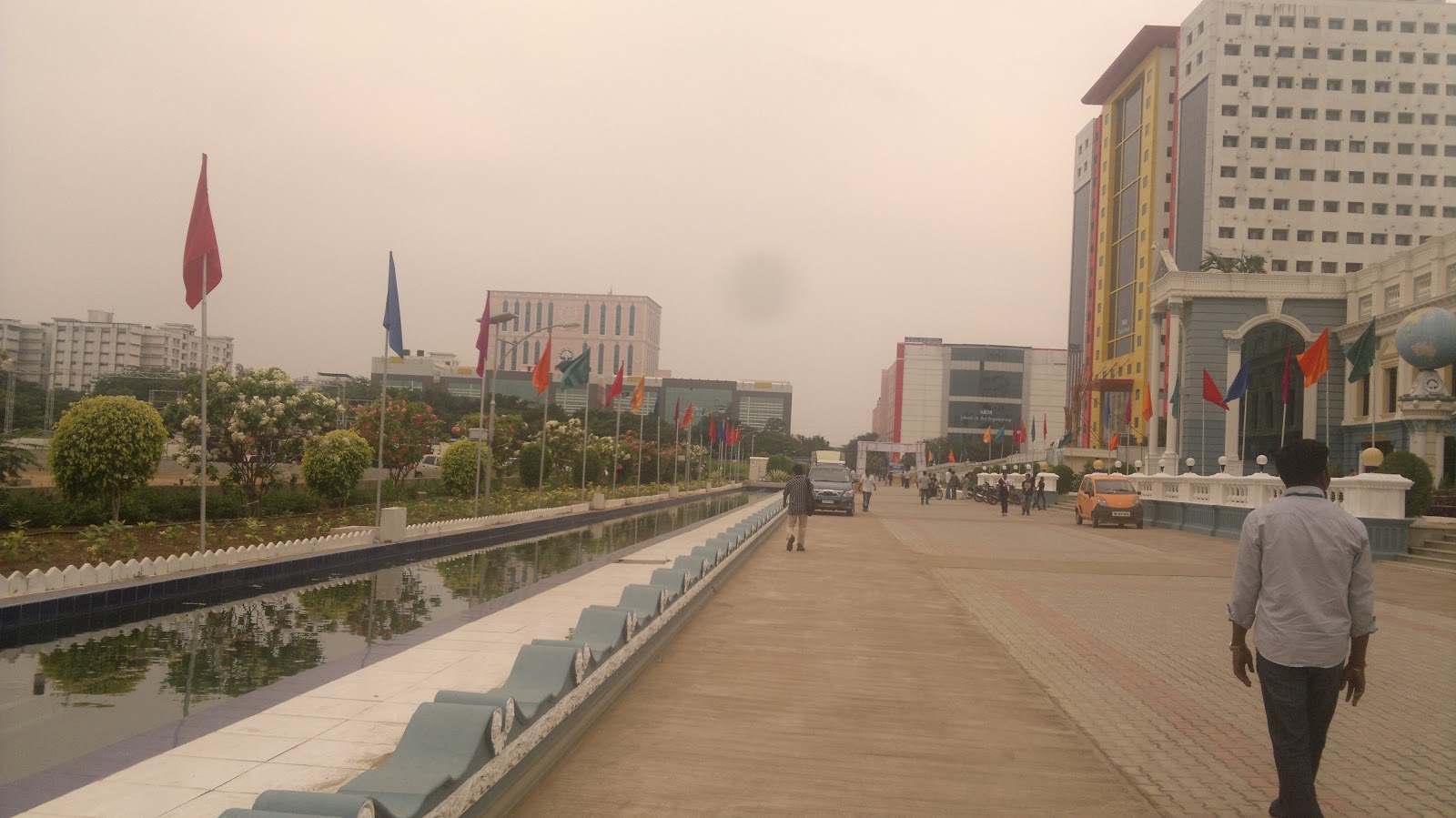 Maniacs To The Fore.: 3 Consecutive Days @ SRM University