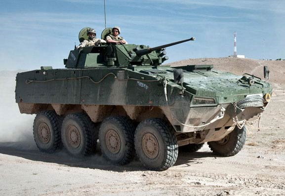 FDRA - Fuerza Terrestre: APC/IFV: Patria AMV (Vehículo Modular Blindado)