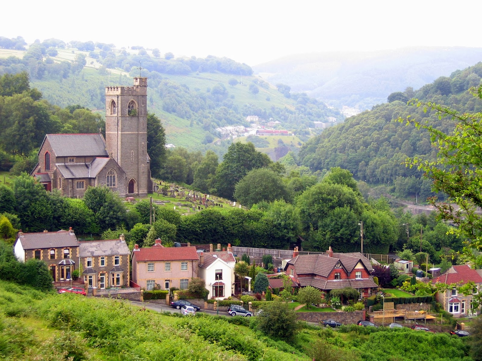 Llanhilleth Miners' Institute, & Llanhilleth : Religion in Llanhilleth ...