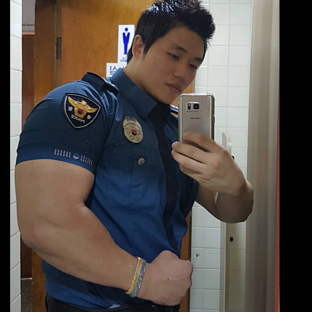 Sung Yong Park (박성용 경사)