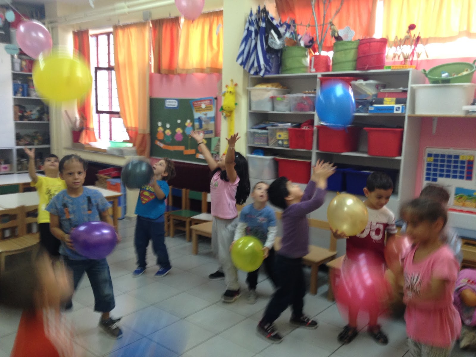 14o Νηπιαγωγείο Νίκαιας: ΤΡΩΩ ΥΓΙΕΙΝΑ, ΠΑΙΖΩ ΚΑΙ ΓΥΜΝΑΖΟΜΑΙ (ΓΥΜΝΑΖΟΜΑΙ)