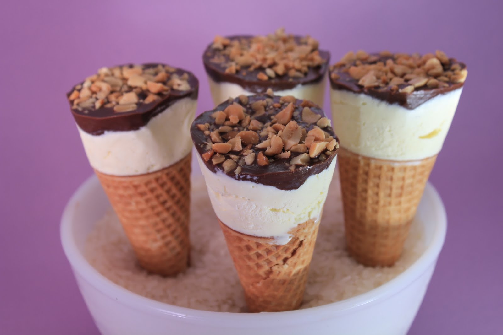 Kitchen Bouquet: ~Welcome to the Ice Cream Social 2011~