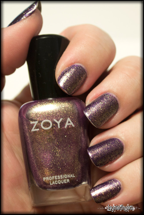 Layniefingers: Zoya Suri topped with Zoya Daul