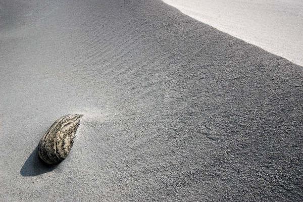 How 2 Niki: SAND AND STONE