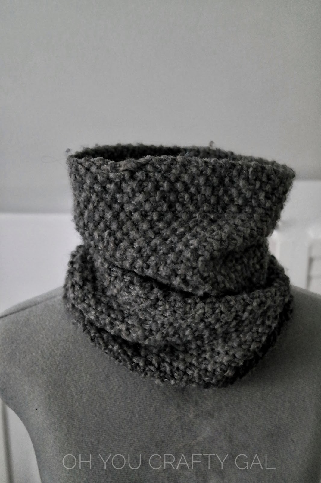 Chelsea Chunky Cowl Free Knitting Pattern - Oh You Crafty Gal