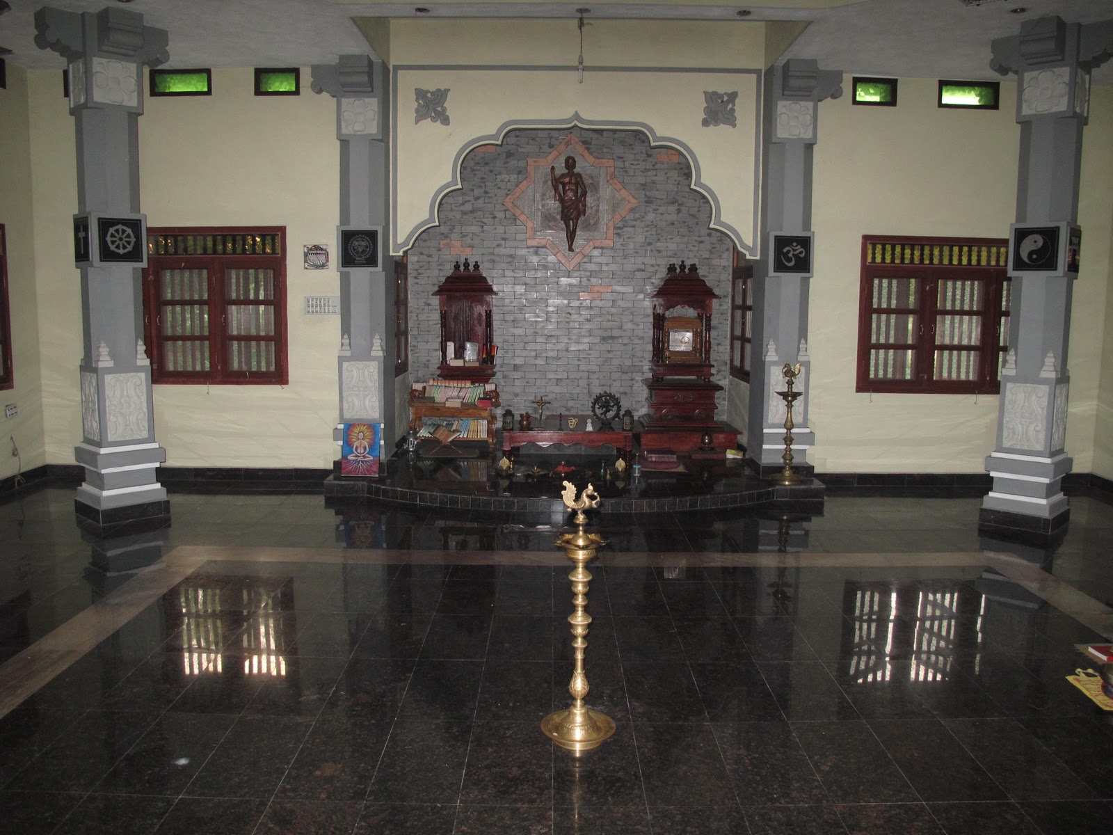 Indian Sojourn: Swami Joseph Samarakone o.m.i.