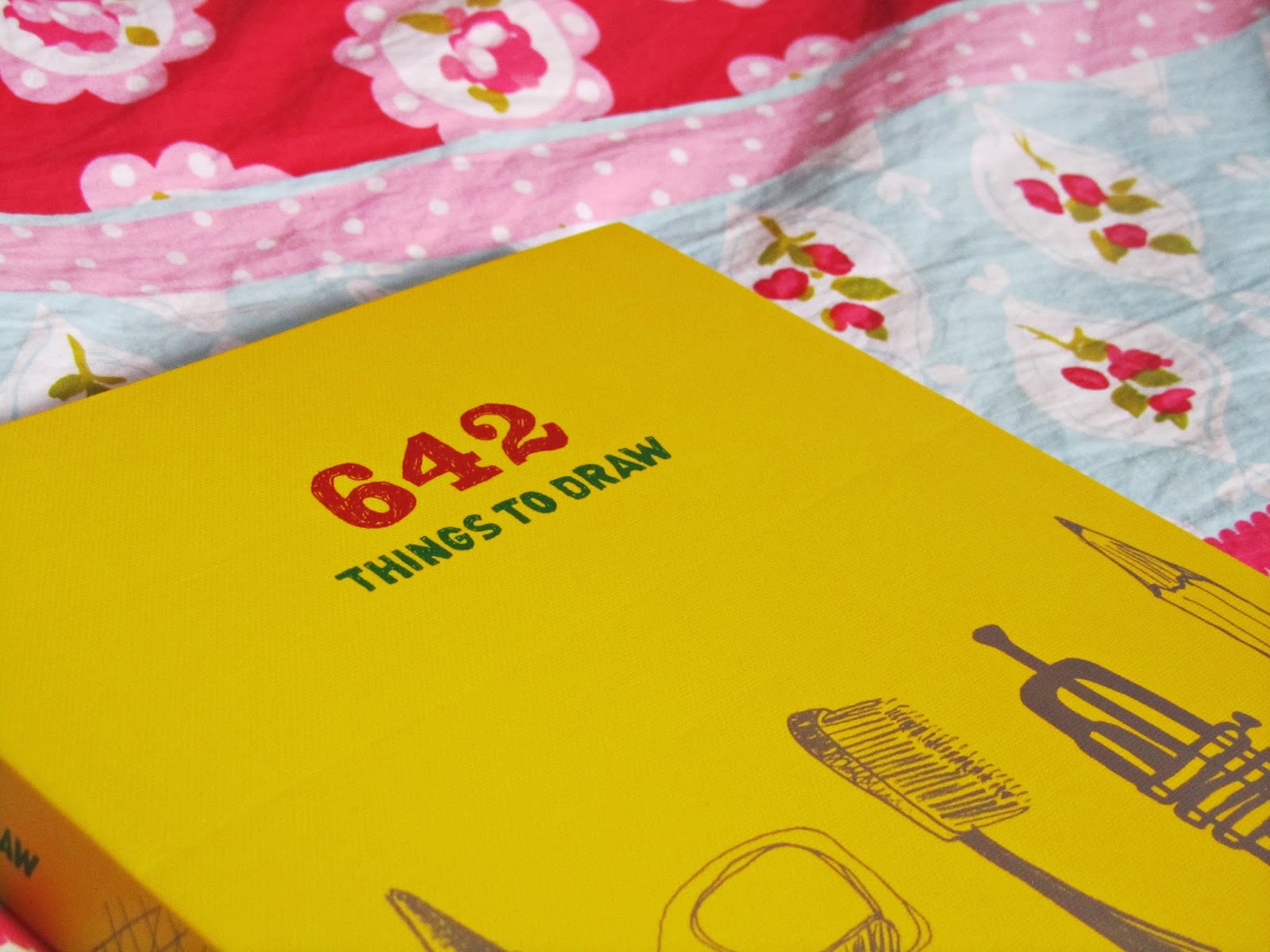 Book Review: 642 Things to Draw | Polka Spots and Freckle Dots
