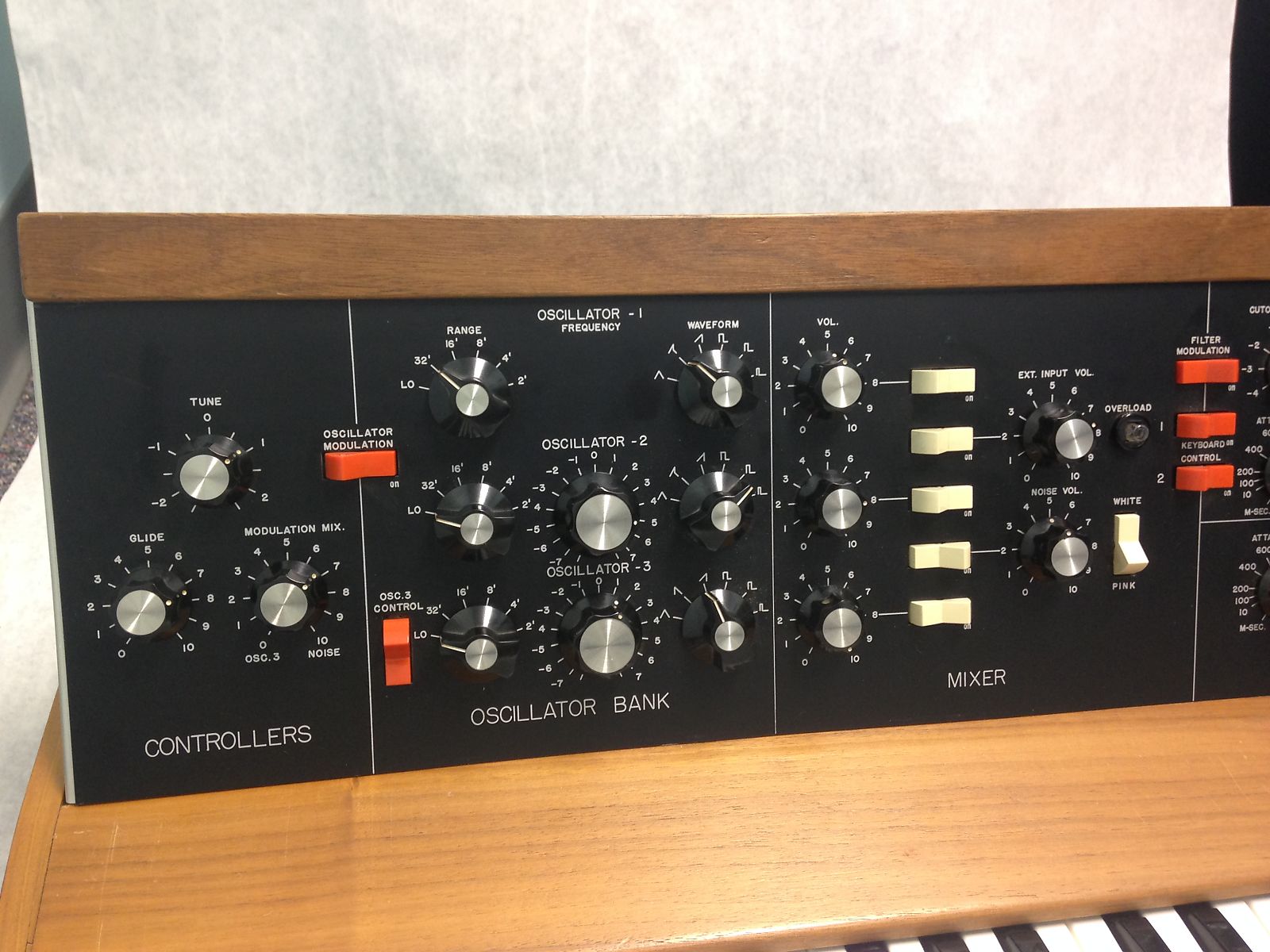MATRIXSYNTH: Vintage Minimoog Model D SN 1075 w/ 1130 Drum Controller
