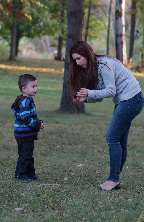 Happy Medley: Being Present {Motherhood Challenges Series}