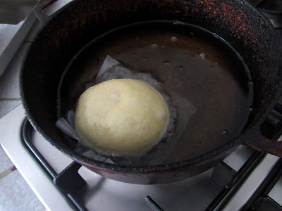 ANIS & PAPELON: Bomboloni con dulce de leche