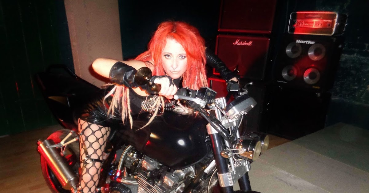 Thunderstick unveils his new vocalist Viixen