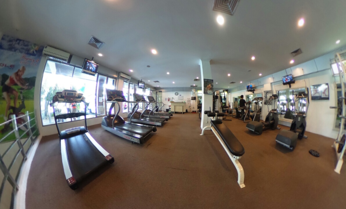 Club House Regency 21