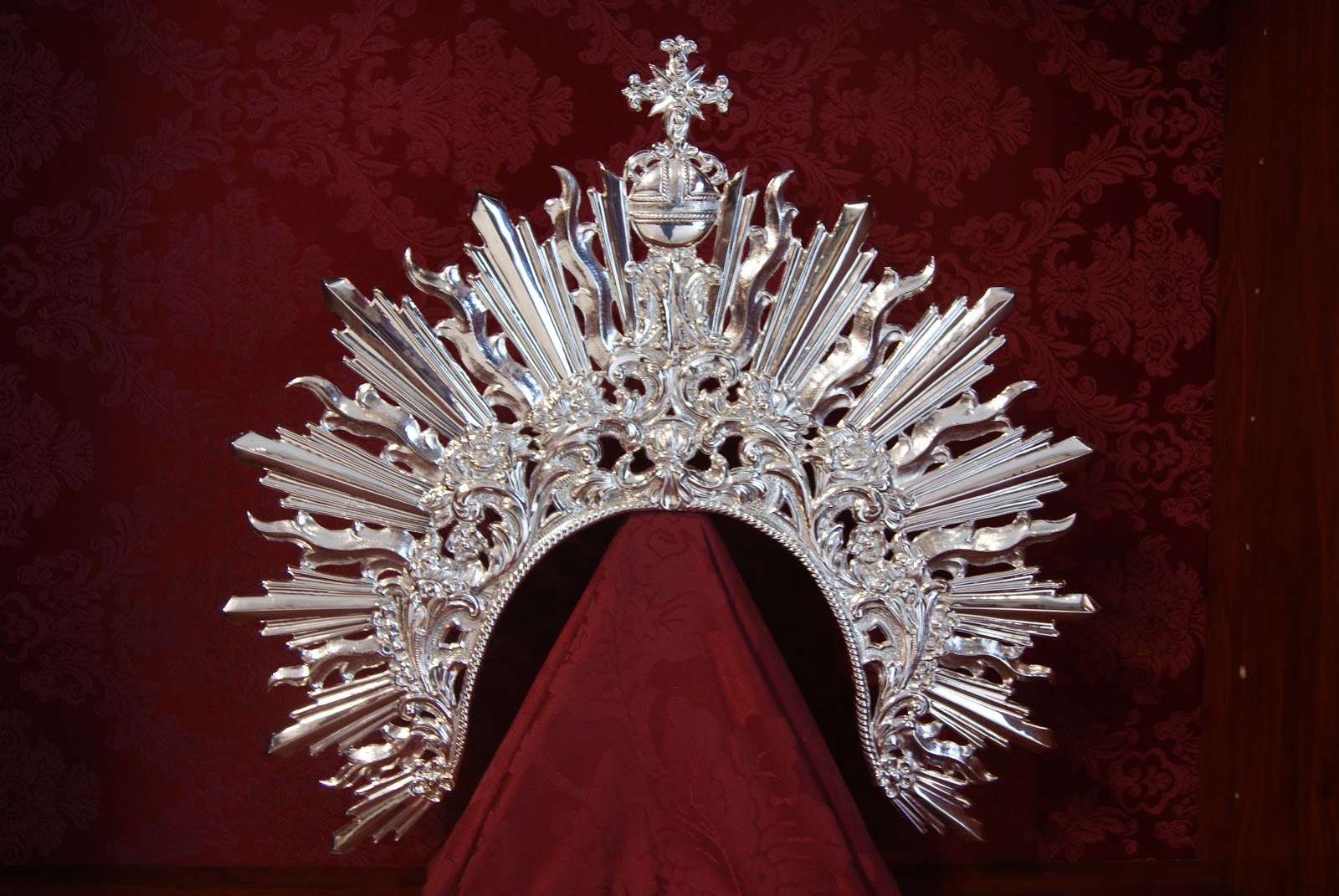 ORFEBRERÍA CASTILLEJA: DIADEMA Nº 10