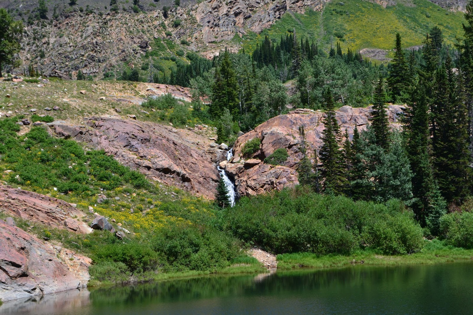 Katie Wanders : Lake Blanche Hike - Big Cottonwood Canyon, Utah