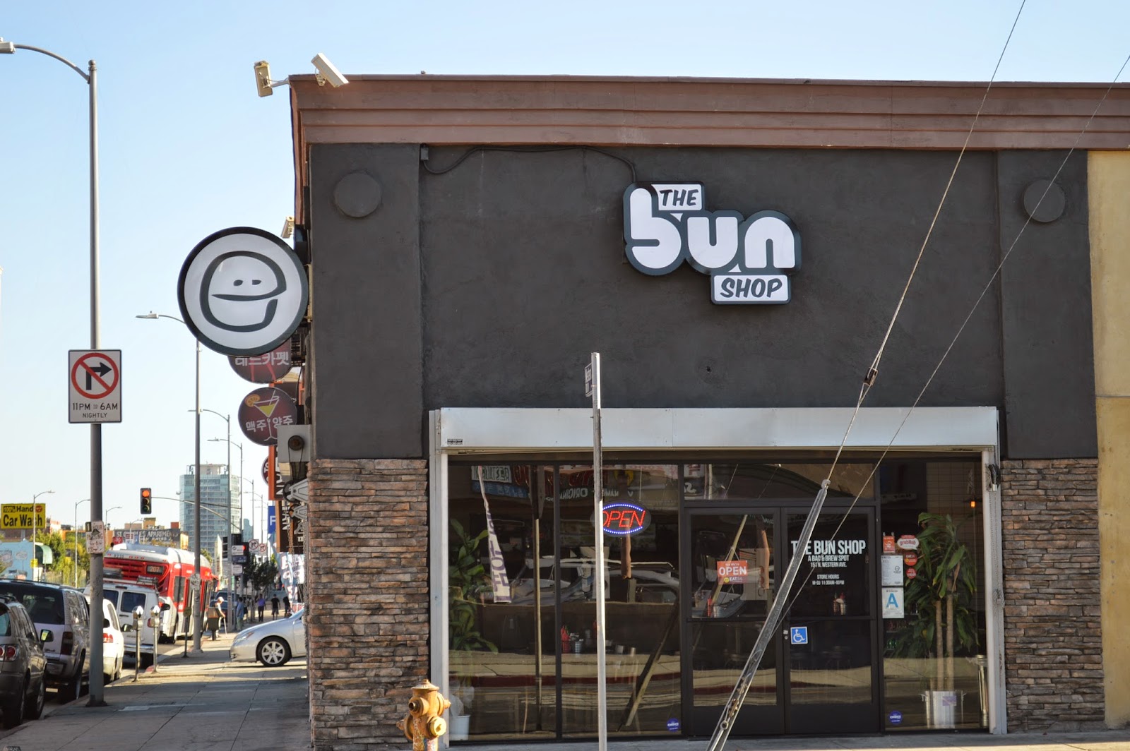 I LIKE MEAT IN MY BUNZ @ THE BUN SHOP - LOS ANGELES