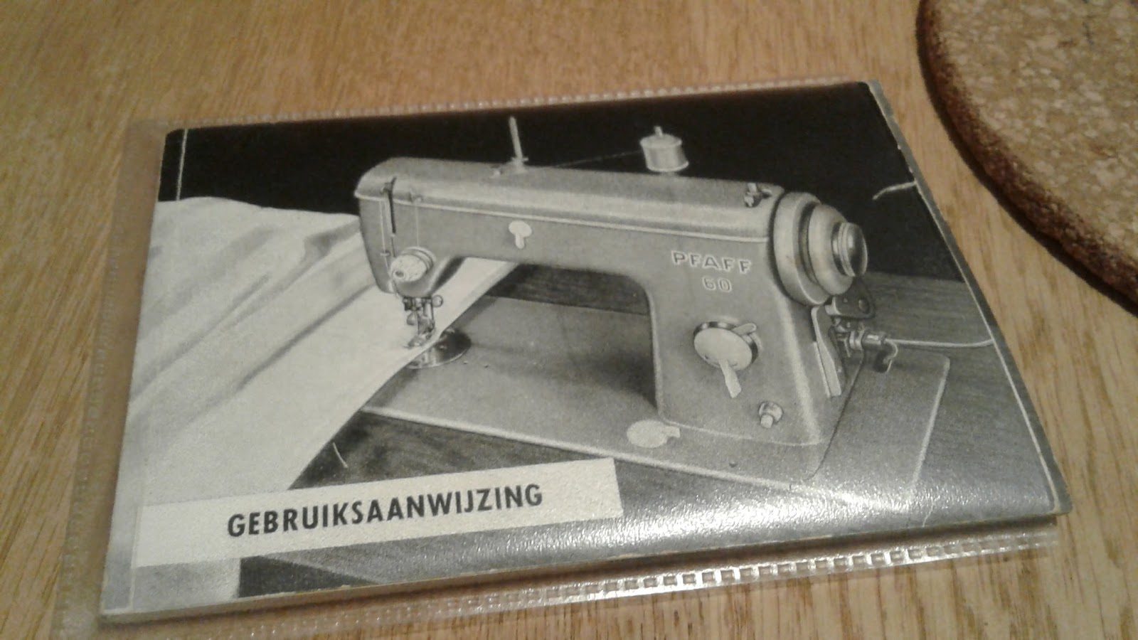 RustyDaytrips.nl: One owner Pfaff 60 sewing machine